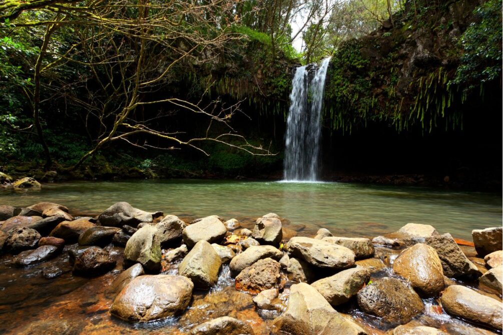 13 Maui Waterfalls + Map + 2026 Info - Eco Lodges Anywhere