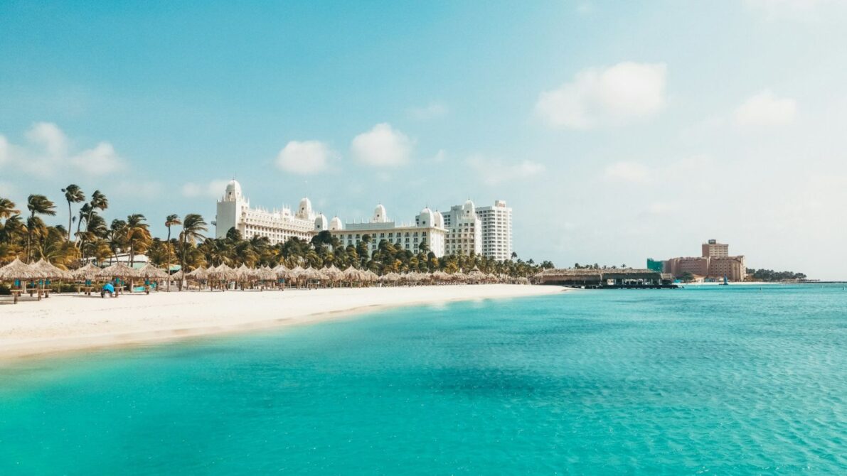 25 White Sand Beaches That Are Truly White - Eco Lodges Anywhere