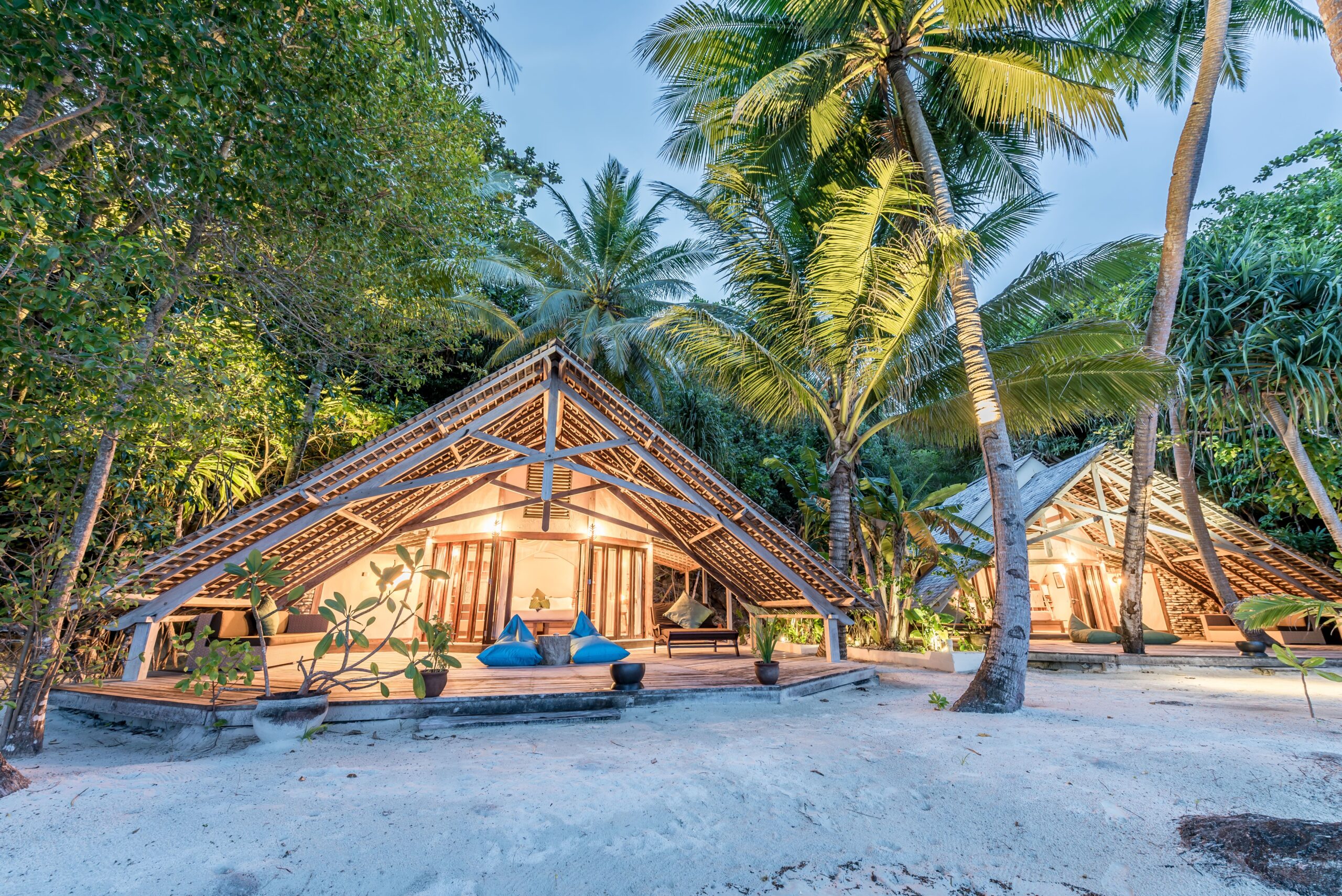 Misool Resort [All Eco Facts] | - Eco Lodges Anywhere